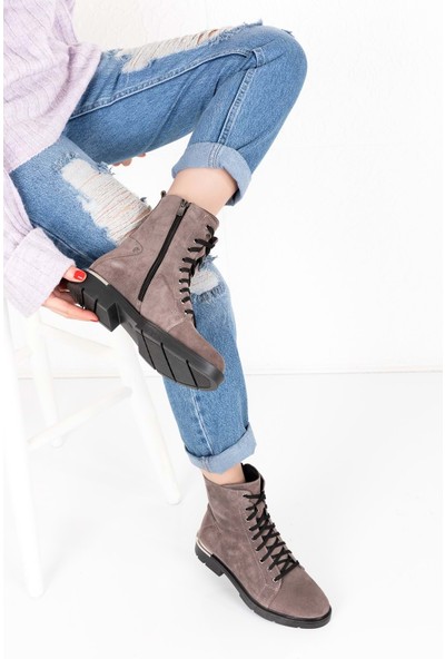 Gondol Hakiki Deri Metal Topuk Detaylı Bot DGN.601 - Gri - 38 Gondol Hakiki Deri Metal Topuk Detaylı Bot DGN.601 - Gri - 38