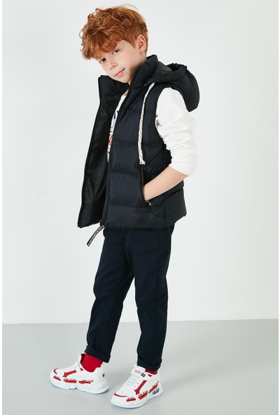 Lela Fermuarlı Çıkarılabilir Kapüşonlu Şişme Yelek Erkek Çocuk Yelek 5768002DK