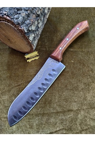 Skaran Bursa El Yapımı Şef Bıçağı Paslanmaz Çelik Santoku Model 30 cm. Skaran Bursa El Yapımı Şef Bıçağı Paslanmaz Çelik Santoku Model 30 cm.