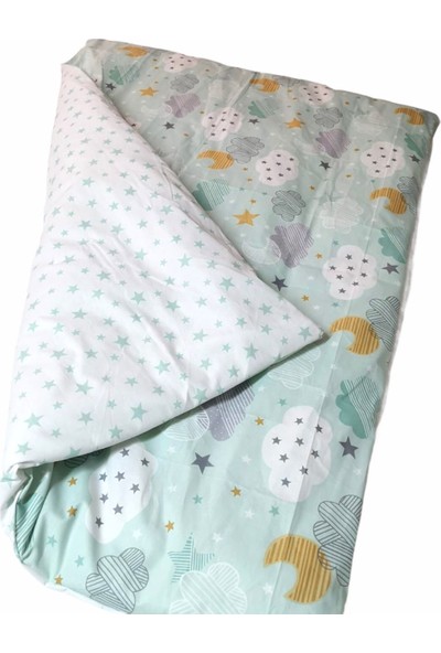 Bebek Özel 100 x 150 cm Pamuklu Kumaştan Bebek Yorganı (Yeşil Bulutlu/yıldızlı) Bebek Özel 100 x 150 cm Pamuklu Kumaştan Bebek Yorganı (Yeşil Bulutlu/yıldızlı)