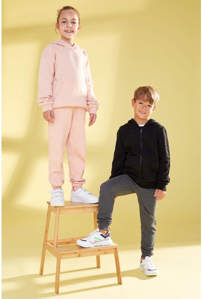 DeFacto Erkek Çocuk Kapüşonlu İçi Yumuşak Tüylü Sweat Hırka U5813A621AU