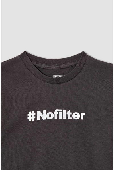 Defacto Erkek Çocuk Regular Fit Slogan Baskılı Kısa Kollu Tişört U6548A621SM