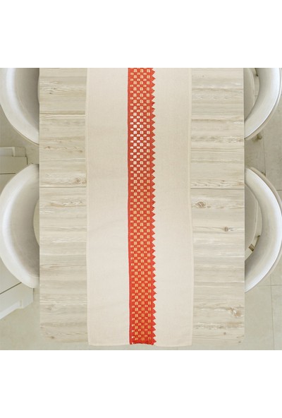 Vivamaison Ortası Dantelli Kırmızı 42X150 cm Keten Runner Masa Örtüsü Vivamaison Ortası Dantelli Kırmızı 42X150 cm Keten Runner Masa Örtüsü
