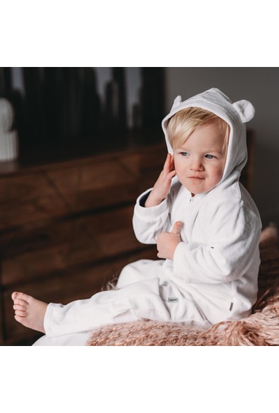 Antebies Ayı Kulaklı Beyaz Kadife Ceket