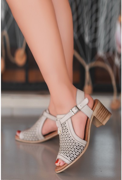 İLAYDA İLAYDAM01-0904 Deri Günlük Kadın Ayakkabı İLAYDA İLAYDAM01-0904 Deri Günlük Kadın Ayakkabı