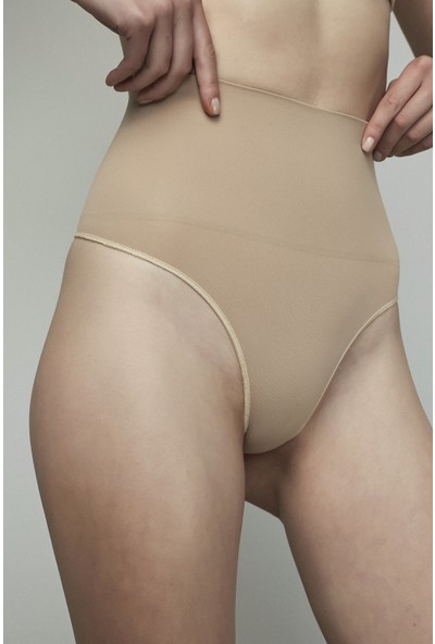 Penti Bej Premium Seamless Thong Korse