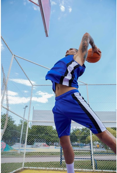 Defacto Slim Fit Shaquille O'Neal Lisanslı Baskılı Spor Şort U7600AZ21SM Defacto Slim Fit Shaquille O'Neal Lisanslı Baskılı Spor Şort U7600AZ21SM