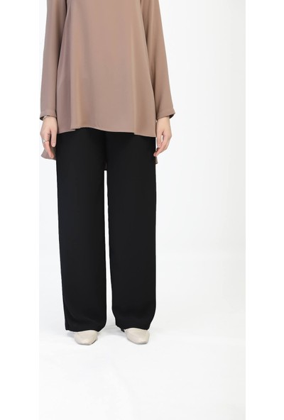 Kemal Aydın Beli Yarim Lastikli, Bolpaça Tesettür Pantolon - 44 Kemal Aydın Beli Yarim Lastikli, Bolpaça Tesettür Pantolon - 44