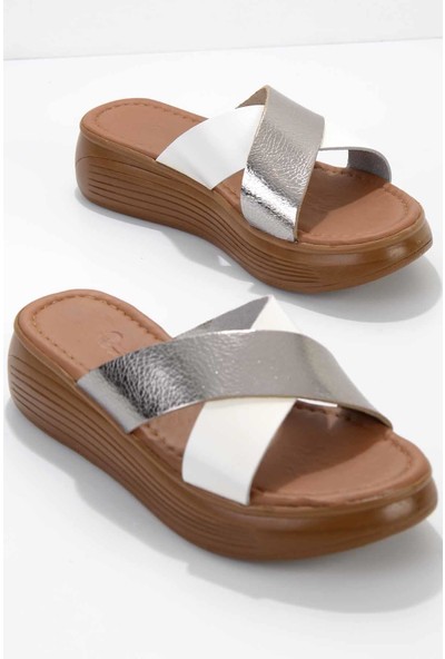 Bambi Platin Deri Kadın Terlik K04826000203