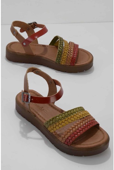 Bambi Taba Deri Kadın Sandalet K05826001003