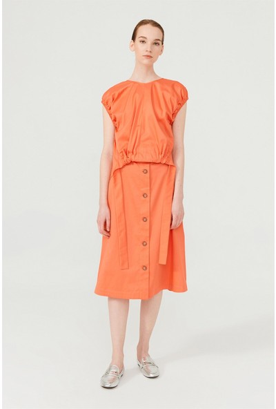 Birelin Düğme Detaylı Midi Etek