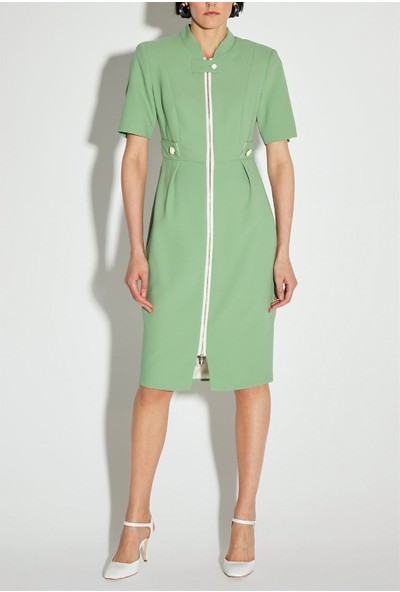 Birelin Yarım Kollu Elbise