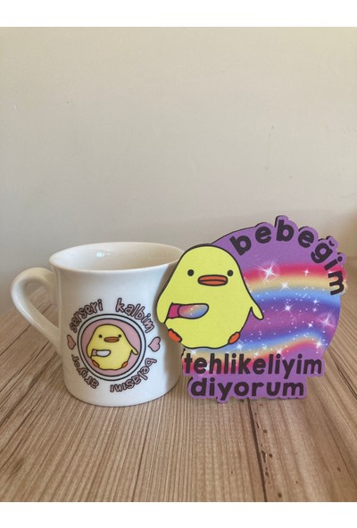 Almalı Serseri Kalbim Belasını Arıyor Kupa Bardak ve Bardak Altlığı Takım Almalı Serseri Kalbim Belasını Arıyor Kupa Bardak ve Bardak Altlığı Takım