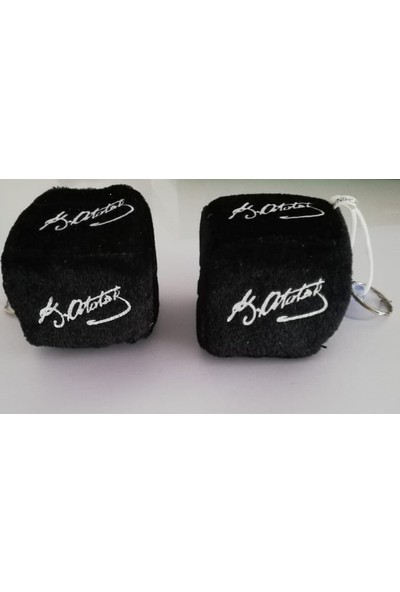 Özdemir Aksesuar K.atatürk Vantuzlu Peluş Zar Araba Süsü Siyah