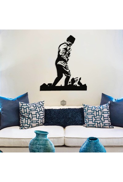 Soft Art Home Ayakta Atatürk Portresi Metal Tablosu Soft Art Home Ayakta Atatürk Portresi Metal Tablosu