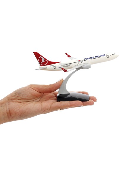 Zekupp 1:250 Plastik Boeing 737-800 Thy Model Uçak