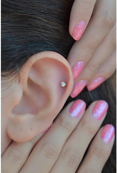 S&a Accessories Tektaş Çivili Piercing Helix Kıkırdak Küpesi S&a Accessories Tektaş Çivili Piercing Helix Kıkırdak Küpesi