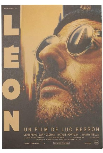 Caph Design Leon: The Professional Vintage Kraft Poster - 35X50CM Caph Design Leon: The Professional Vintage Kraft Poster - 35X50CM