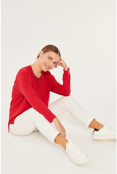 Desen Triko Kadın Sıfır Yaka Uzun Kol Yakası Işlemeli Penye Bluz Kırmızı