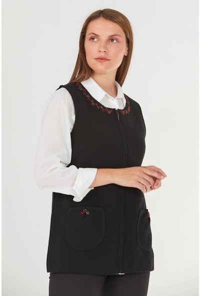 Desen Triko Kadın Yakası Işlemeli Fermuarlı Yün Yelek Siyah