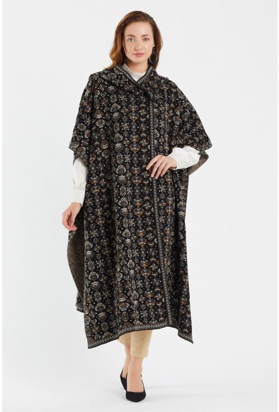 uludağ triko Çiçek Desenli Kapşonlu Panço / Füme uludağ triko Çiçek Desenli Kapşonlu Panço / Füme