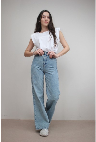 Ramrod Mavi Kar Yıkamalı Salaş Süper Yüksek Bol Paça Kot Pantolon Wide Leg Jeans Ramrod Mavi Kar Yıkamalı Salaş Süper Yüksek Bol Paça Kot Pantolon Wide Leg Jeans