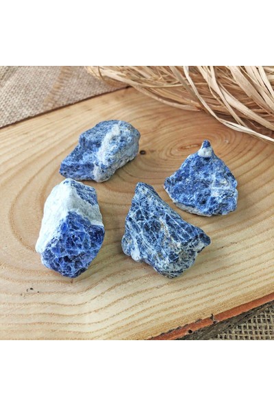 İmran Doğal Taş Işlenmemiş Ham Doğal Sodalit Taşı ( 4 cm ) - IMRKT00042 İmran Doğal Taş Işlenmemiş Ham Doğal Sodalit Taşı ( 4 cm ) - IMRKT00042