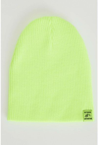 DeFacto Erkek Çocuk Basic Triko Bere V1853A621Wn DeFacto Erkek Çocuk Basic Triko Bere V1853A621Wn