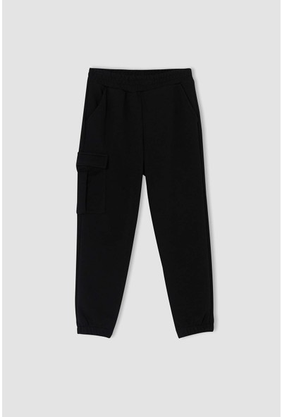 DeFacto Kız Çocuk Relax Fit Kargo Cepli Jogger Eşofman Alt V0408A621WN DeFacto Kız Çocuk Relax Fit Kargo Cepli Jogger Eşofman Alt V0408A621WN