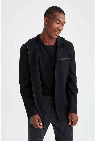 DeFacto Slim Fit Kapüşonlu Fermuarlı Cepli Blazer Ceket V5837AZ21AU DeFacto Slim Fit Kapüşonlu Fermuarlı Cepli Blazer Ceket V5837AZ21AU