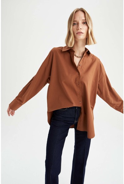 DeFacto Oversize Fit Pamuklu Uzun Kollu Poplin Gömlek T8735AZ21AU DeFacto Oversize Fit Pamuklu Uzun Kollu Poplin Gömlek T8735AZ21AU