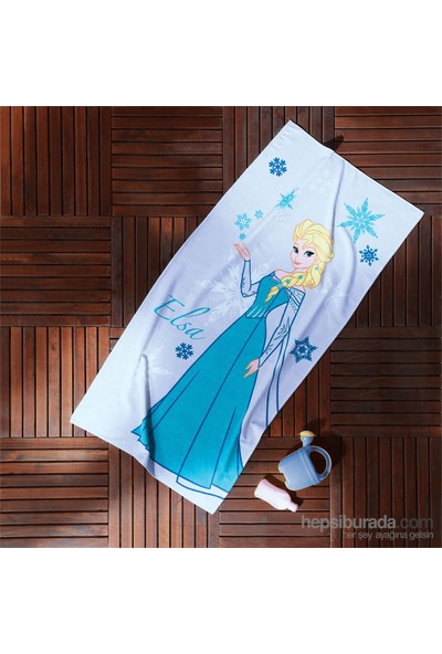 Taç Lisanslı Disney Frozen Plaj Havlusu