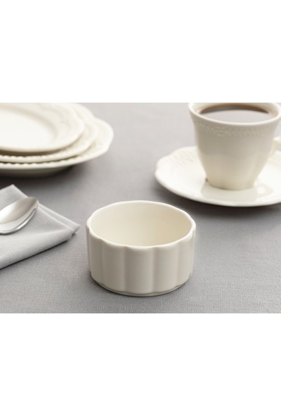 English Home Viyana Porselen Sufle Kabı 8,5 cm Açık Krem English Home Viyana Porselen Sufle Kabı 8,5 cm Açık Krem