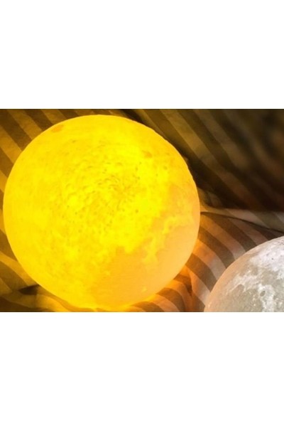 Hediye Filesi 3D Ay Gece Lambası Dekoratif 10 cm Sarı LED Hediye Filesi 3D Ay Gece Lambası Dekoratif 10 cm Sarı LED