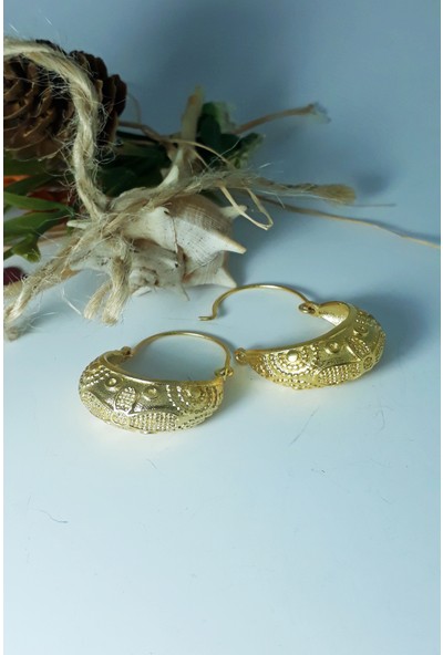 Tuthalia Gold Kabartma Küpe