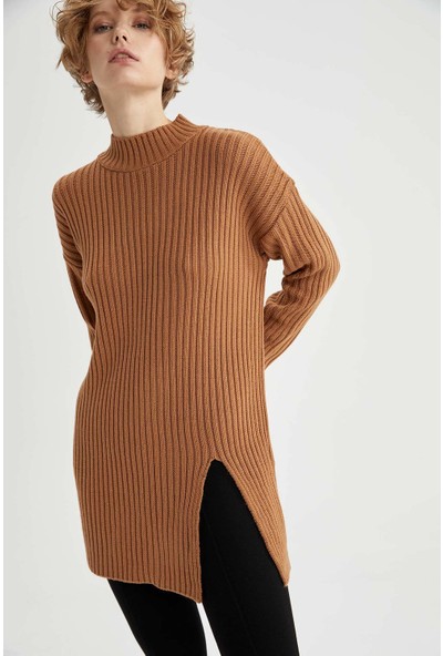 DeFacto Yarım Balıkçı Yaka Yırtmaç Detaylı Triko Tunik T7856Az21Au