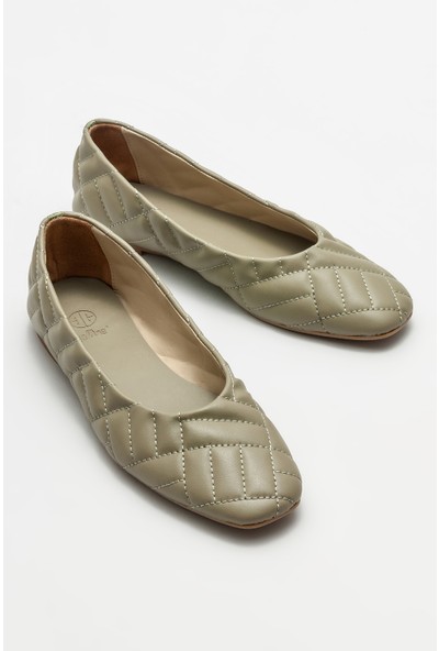 Elle Yeşil Kadın Babet