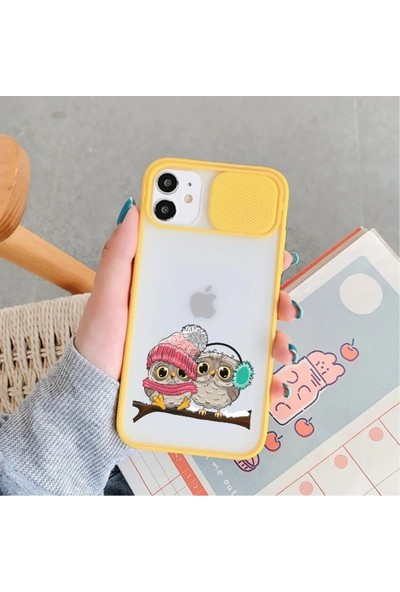 Moodcase Sevgili Baykuşlar iPhone 11 Kamera Korumalı Siyah Telefon Kılıfı