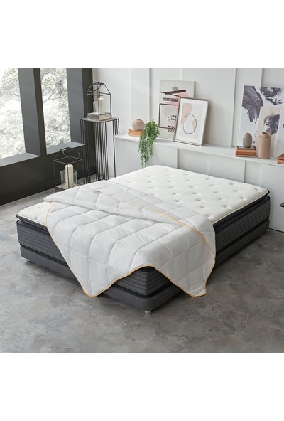 Yataş Bedding DACRON® HALLOFIL® ALLERBAN® Yorgan 200 Gr. (Tek Kişilik XL - 175x215 cm) Yataş Bedding DACRON® HALLOFIL® ALLERBAN® Yorgan 200 Gr. (Tek Kişilik XL - 175x215 cm)