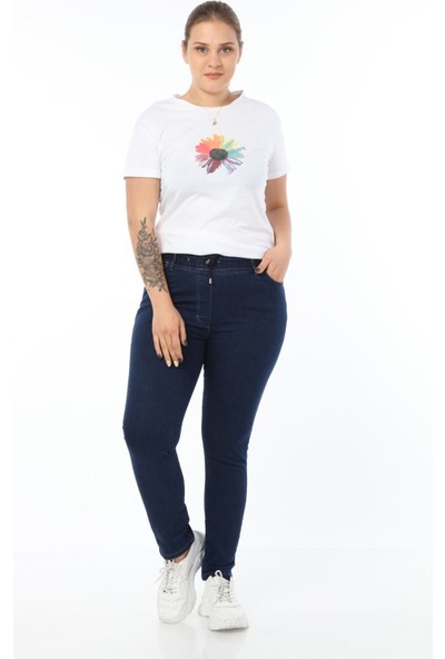 Lilas Xxl Büyük Beden Mavi Renkli Beli Bağcıklı & Lastikli Likralı Kot Pantolon Lilas Xxl Büyük Beden Mavi Renkli Beli Bağcıklı & Lastikli Likralı Kot Pantolon