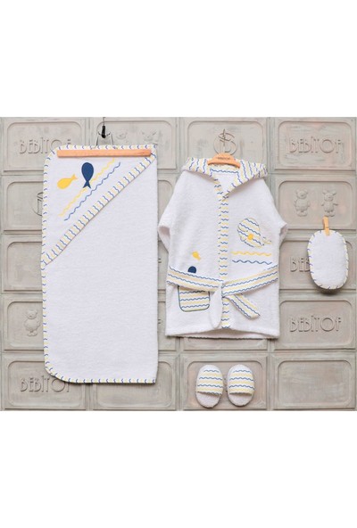 Bebitof Balinalı Beyaz Bebek Bornoz Seti 30021 Bebitof Balinalı Beyaz Bebek Bornoz Seti 30021