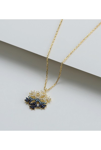 Gümüşistan 925 Ayar Gümüş Buzlu Kartanesi Kolye