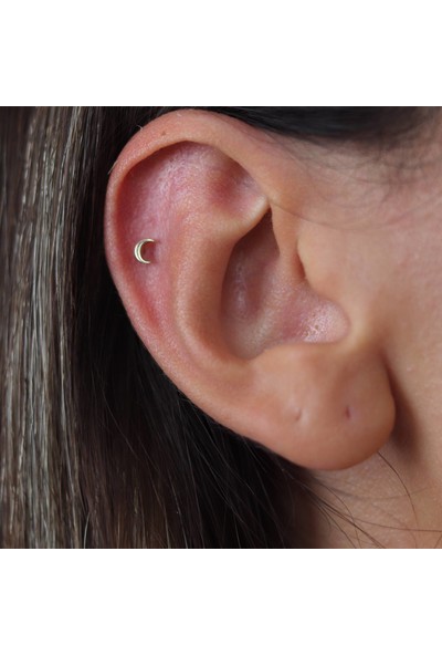 Değerli Kuyumculuk Hilal Tragus Küpe
