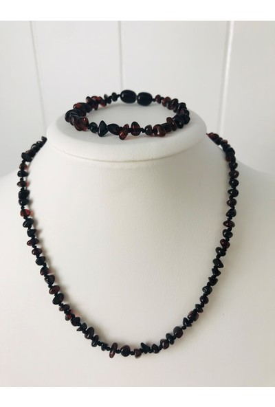 Kehribar Sarayı Damla Kehribar Çocuk Kolye Bileklik Set Vişne Renk 40 cm 16 cm Sertifikalı Kehribar Sarayı Damla Kehribar Çocuk Kolye Bileklik Set Vişne Renk 40 cm 16 cm Sertifikalı