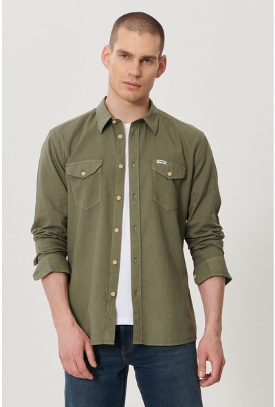 Wrangler Regular Fit Bol Kesim Kısa Kollu Düğmeli Yaka Keten Gömlek