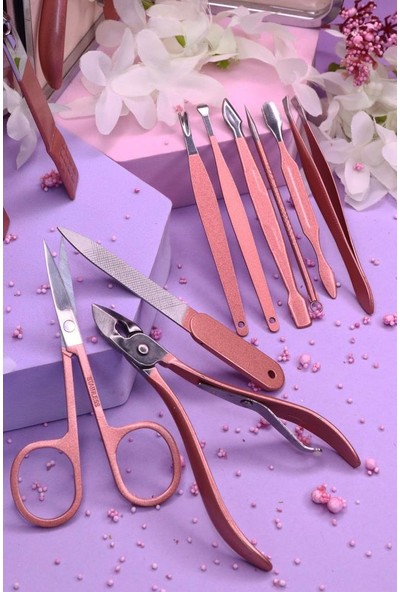 Mujgan Bej Çantalı Pembe Çelik Manikür Seti 12 Parça Mujgan Bej Çantalı Pembe Çelik Manikür Seti 12 Parça