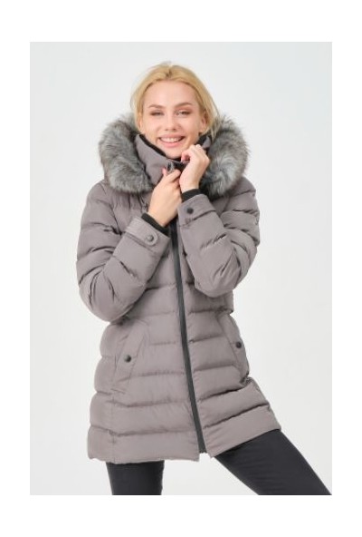 Pique Kadın Yakası Suni Kürklü Çıkarılabilir Kapüşonlu Şişme Kaban Yasmın