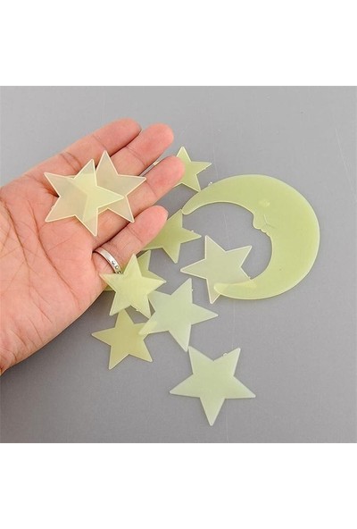 Neler Geldi Neler 100 Adet Karışık Yeşil Fosforlu Yıldız ve Ay Tavan Süsleri Parlak Yıldız Gülen Ay