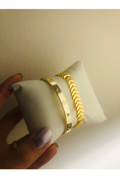 bioaksesuar Kadın Gold Renk Çelik Zirkon Taşlı Kombin Bileklik bioaksesuar Kadın Gold Renk Çelik Zirkon Taşlı Kombin Bileklik
