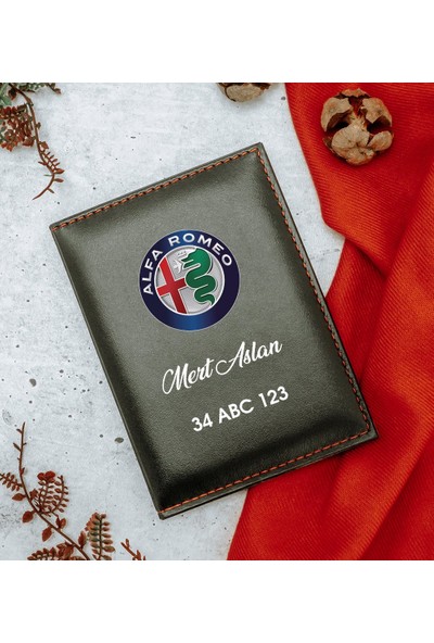 Endekoratif Alfa Romeo Tasarımlı Kişiye Özel Ruhsat Kabı